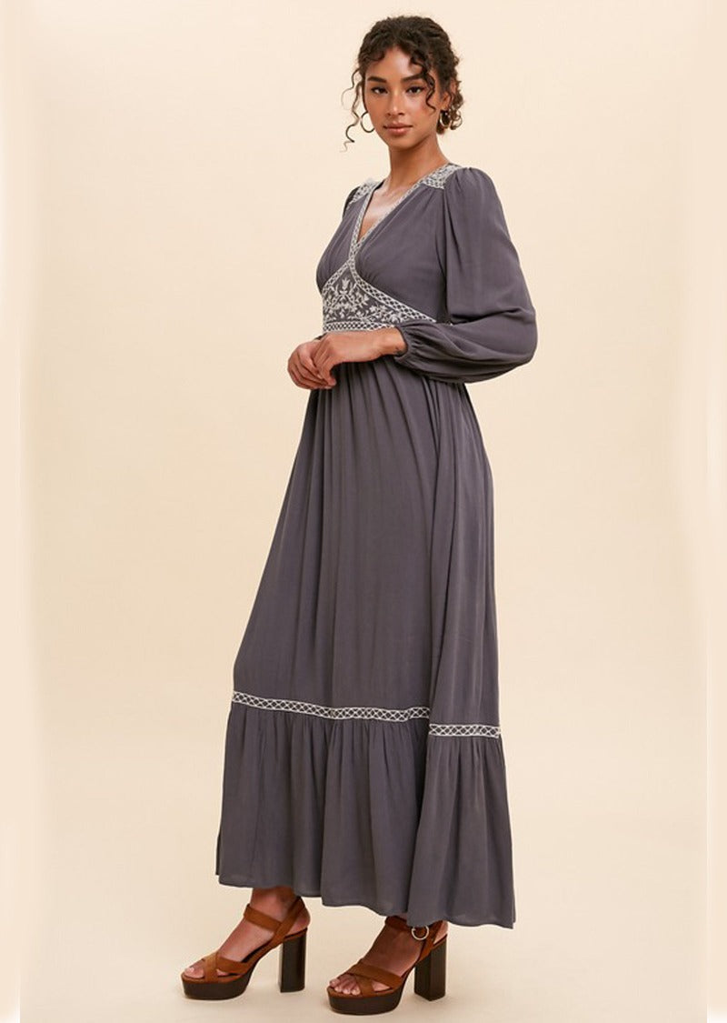 HELEN EMBROIDERED DRESS – Blooming Island